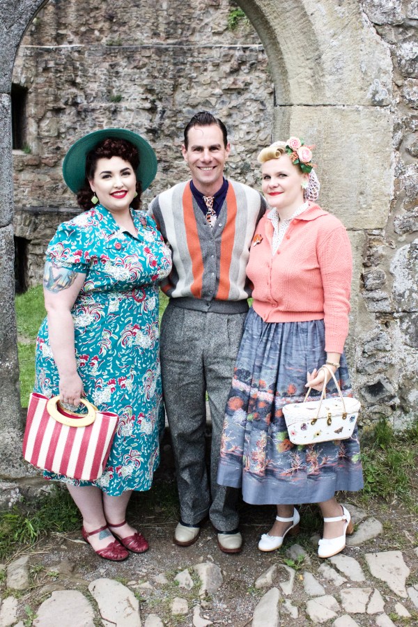 A lovely day out with friends - Chronically Overdressed
